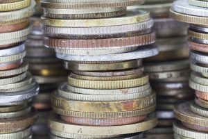 How to Clean Rusty Coins: 4 Rust Removal Techniques - AZ Rust